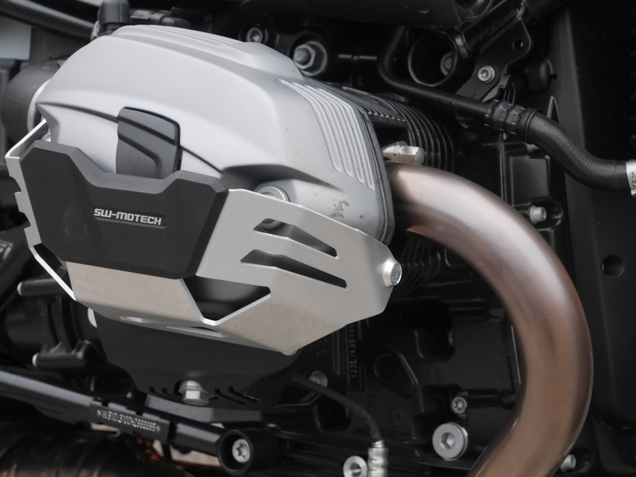 SW-MOTECH Protection de cylindre BMW R 12 - Protection & look Scrambler