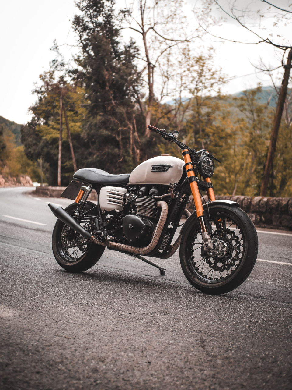 Thunderbolt LED Headlight