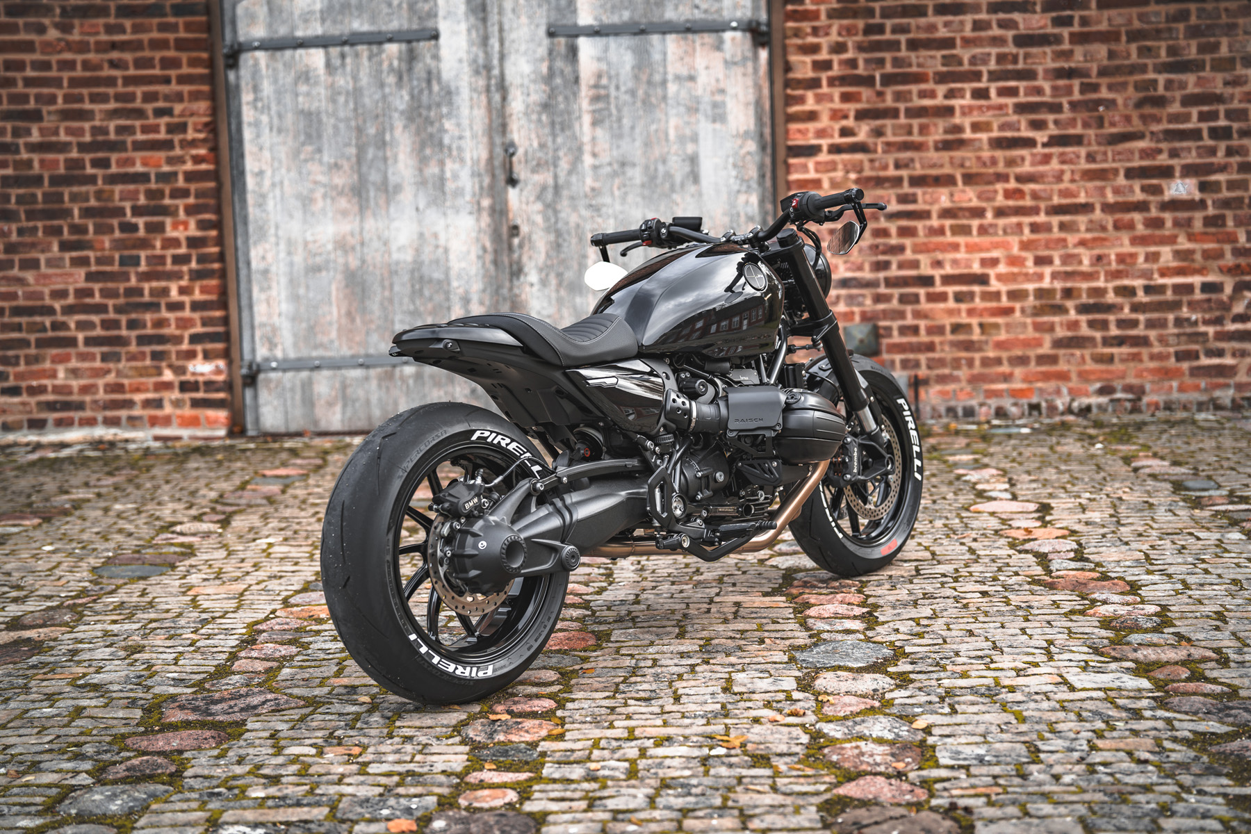 Injection manifolds / throttle valve covers for BMW R12 & R nineT Euro 5